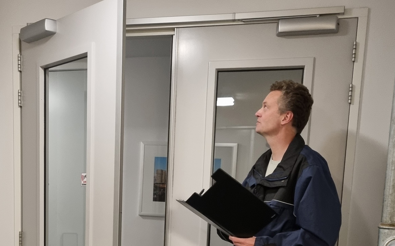 Nieuw: leidraad voor brandveilig beheer van woongebouwen - Nederlands ...