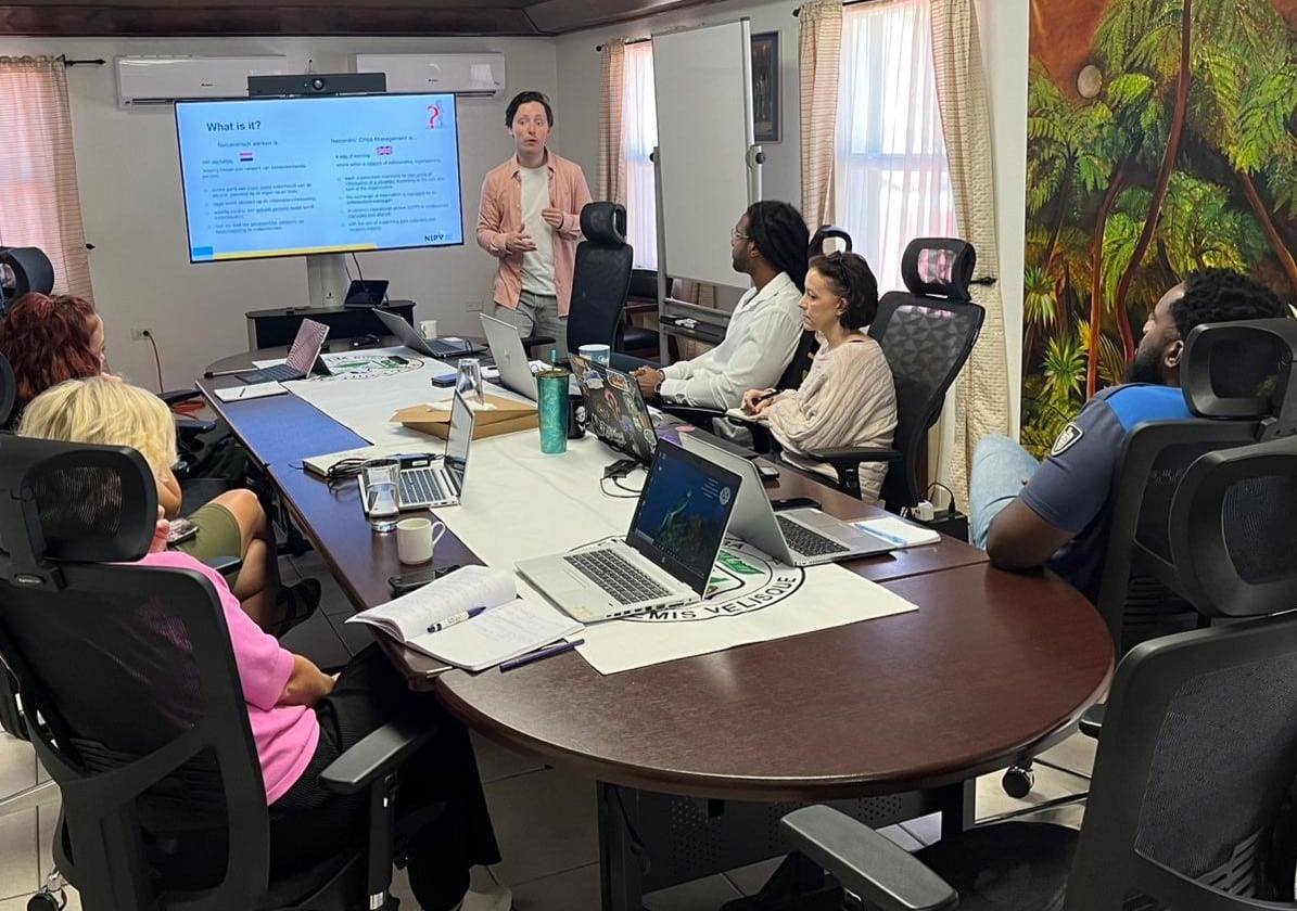 Trainingen Netcentrisch werken en LCMS voor de BES-eilanden Saba en ...