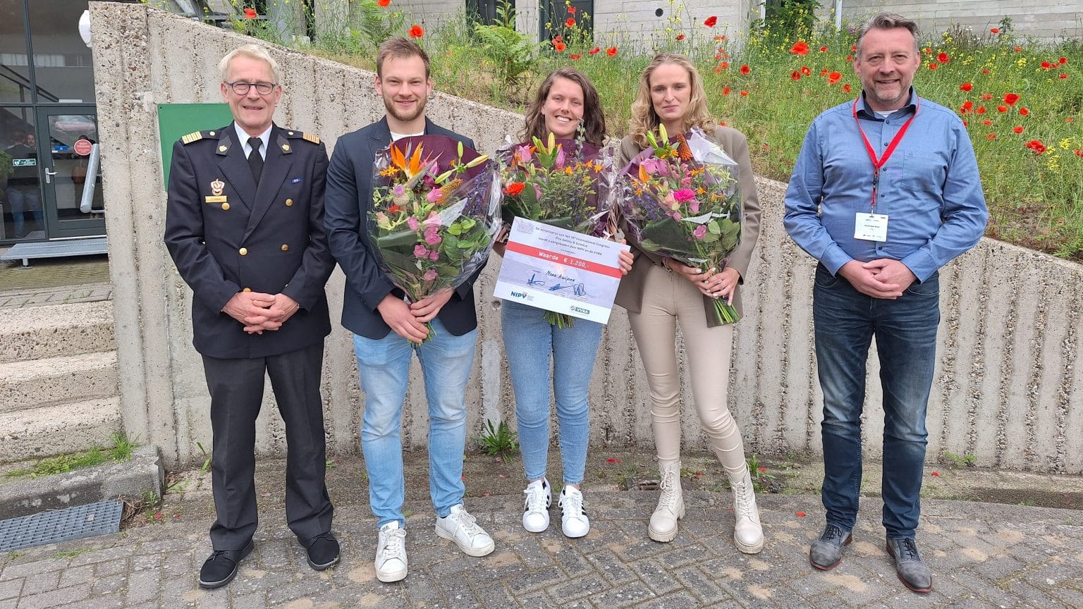 Scriptie over verlaging van overdruk en rookverspreiding in ...