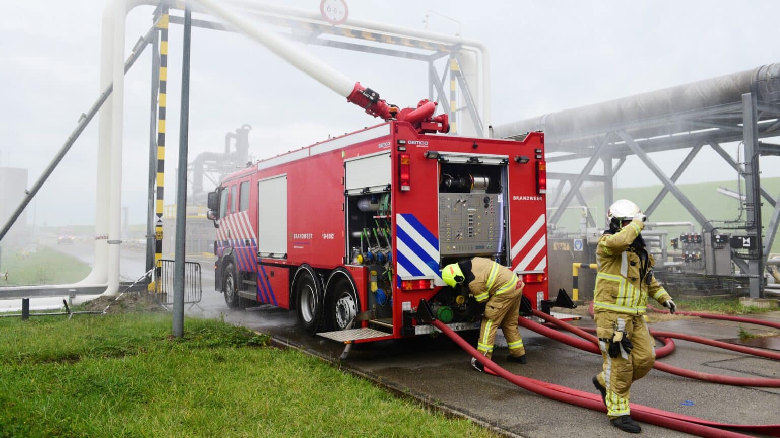Werkwijzer toezicht bedrijfsbrandweer beschikbaar - Nederlands ...